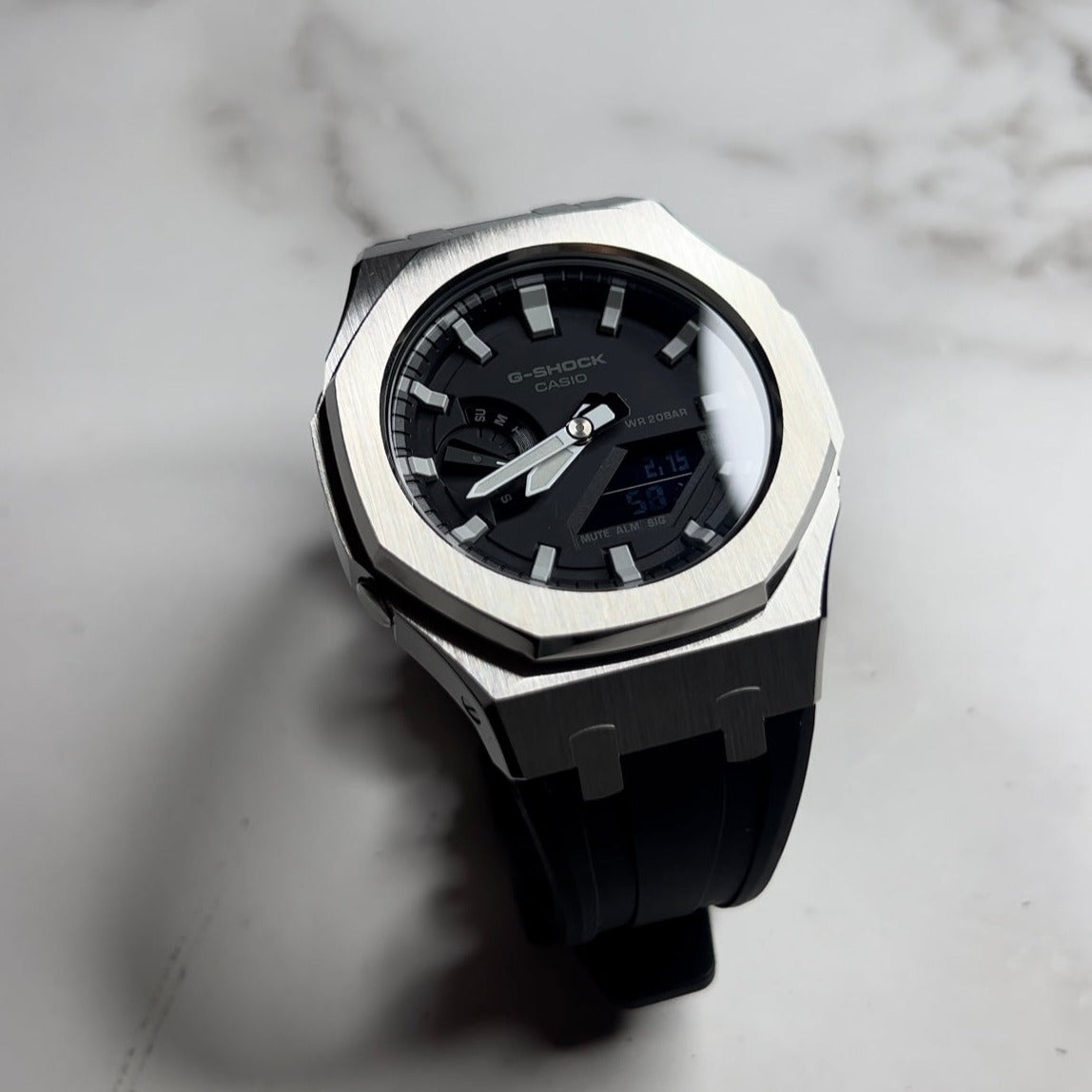 CASIOAK SILVER AND BLACK RUBBER - GA-2100 – WATCHMODS