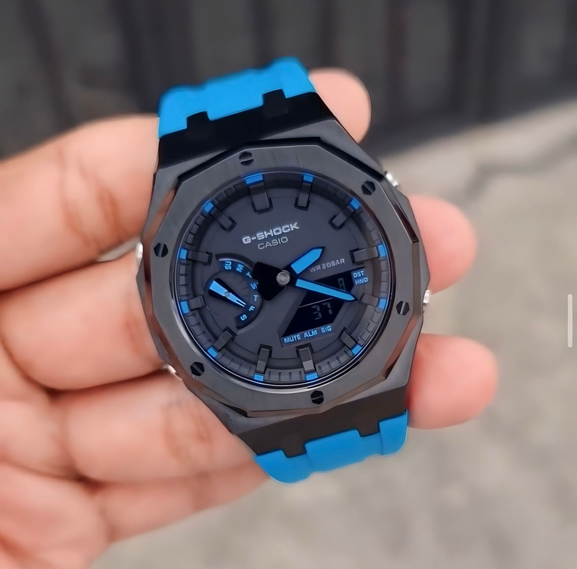 12 SIDED BLACK CASIOAK WITH BLUE RUBBER - GA 2100 | WATCHMODS